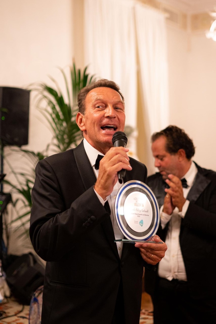 Grande successo per il Premio internazionale per serie e soap con Il ...