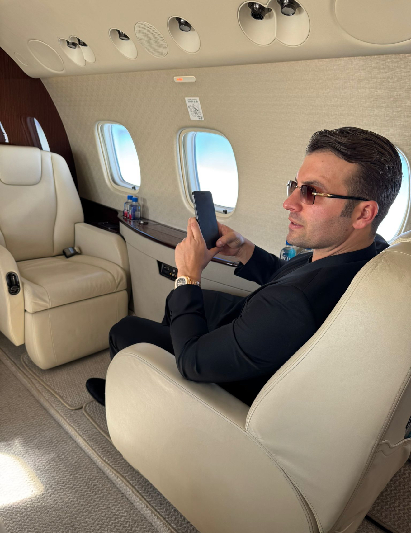 Matteo Cuppari: "La mia vita fra i vip di tutto il mondo". Ecco qual é ...